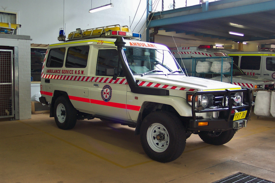 Раздвижные окна для Toyota Land Cruiser 75 и 78 — DRIVE2