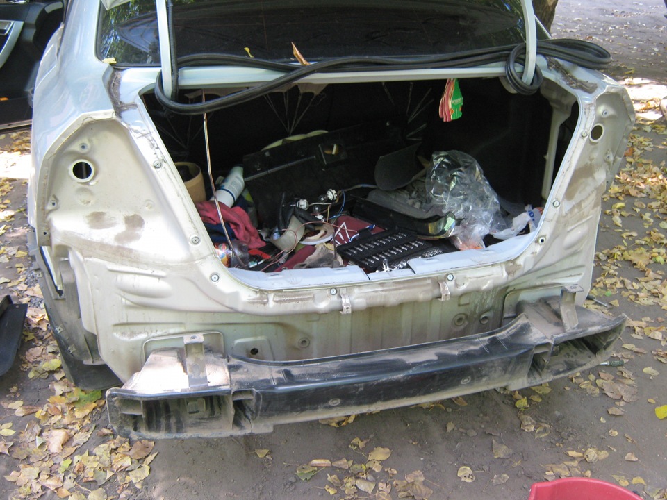 новый бампер для девочки — Chevrolet Aveo Sedan (1G), 1,2 л, 2011 года ...