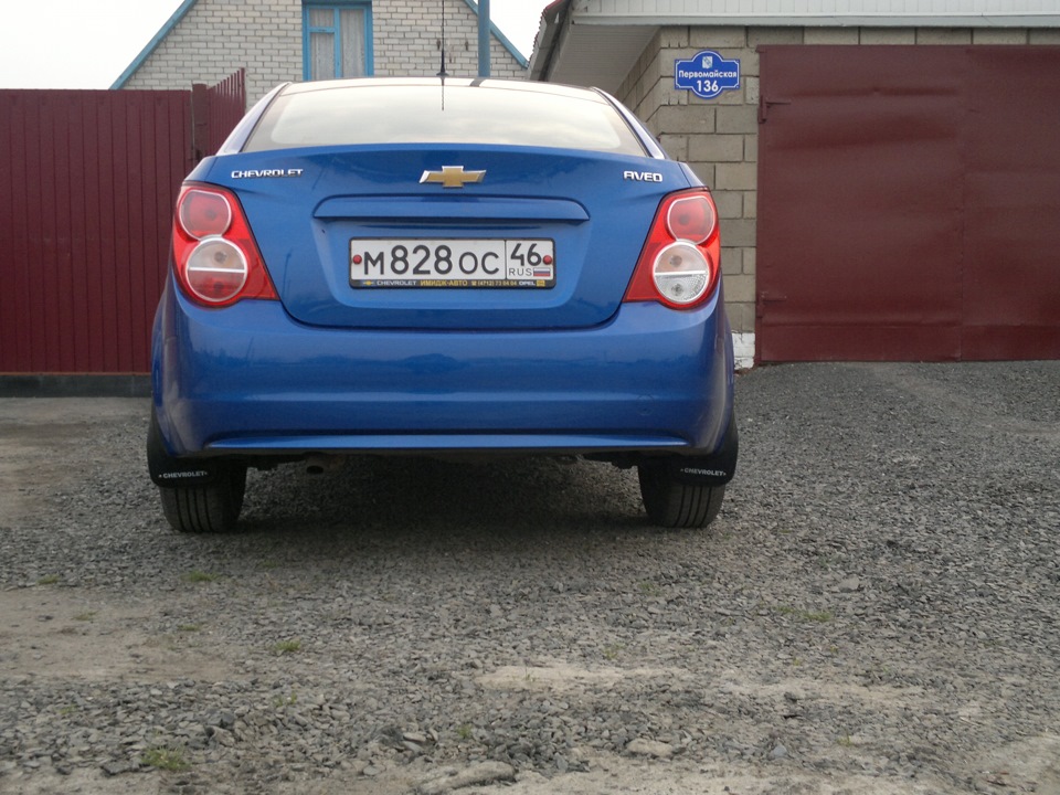 Универсальные брызговики — Chevrolet Aveo Sedan (2G), 1,6 л, 2012 года ...
