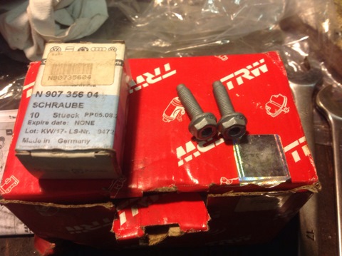 N90735604 Болт крепежный M7X28 внутр шестигранник VAG: VAG | Запчасти ...