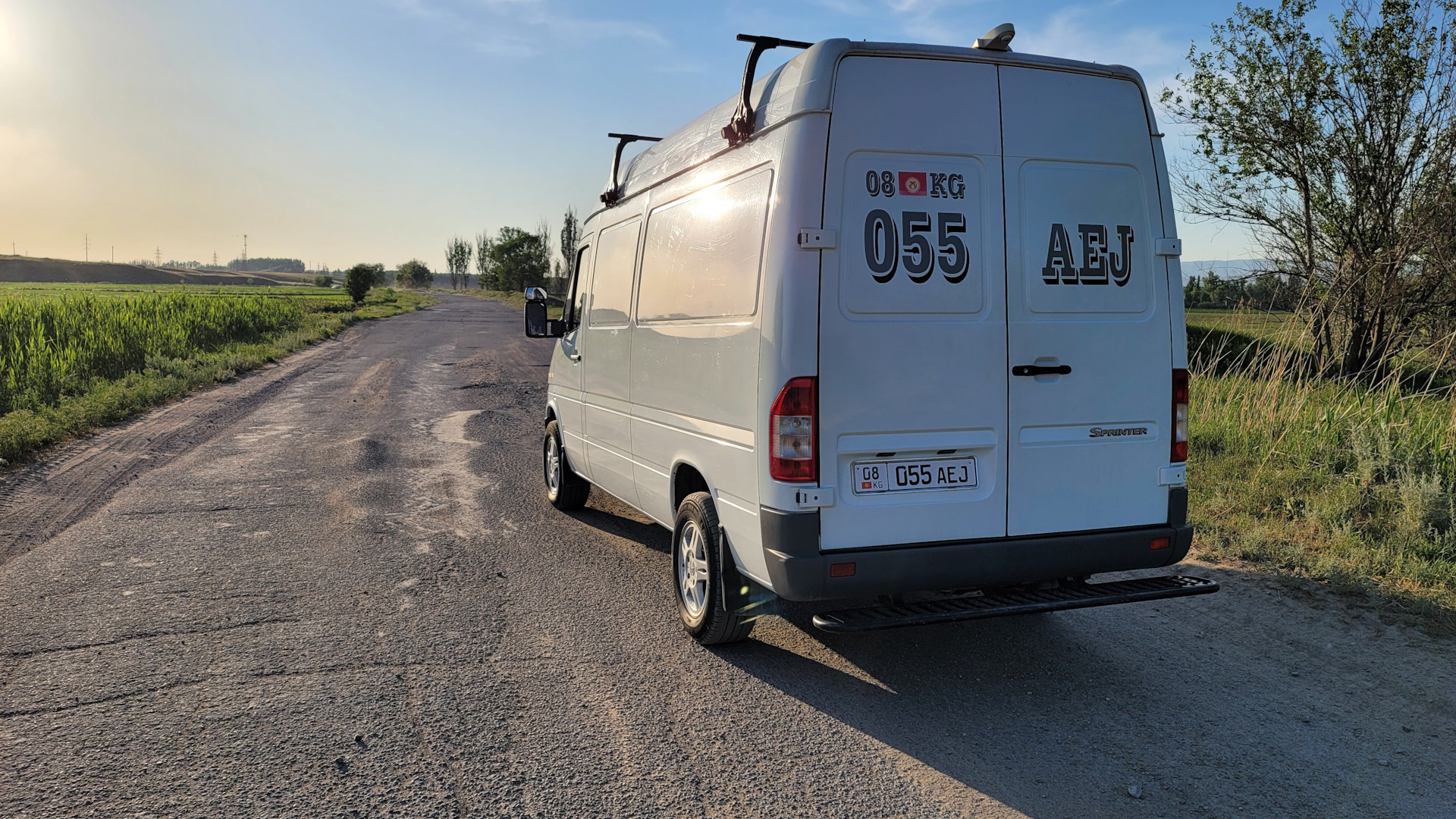 Mercedes-Benz Sprinter (1G) 2.7 дизельный 1999 | 2.7 Автомат на DRIVE2