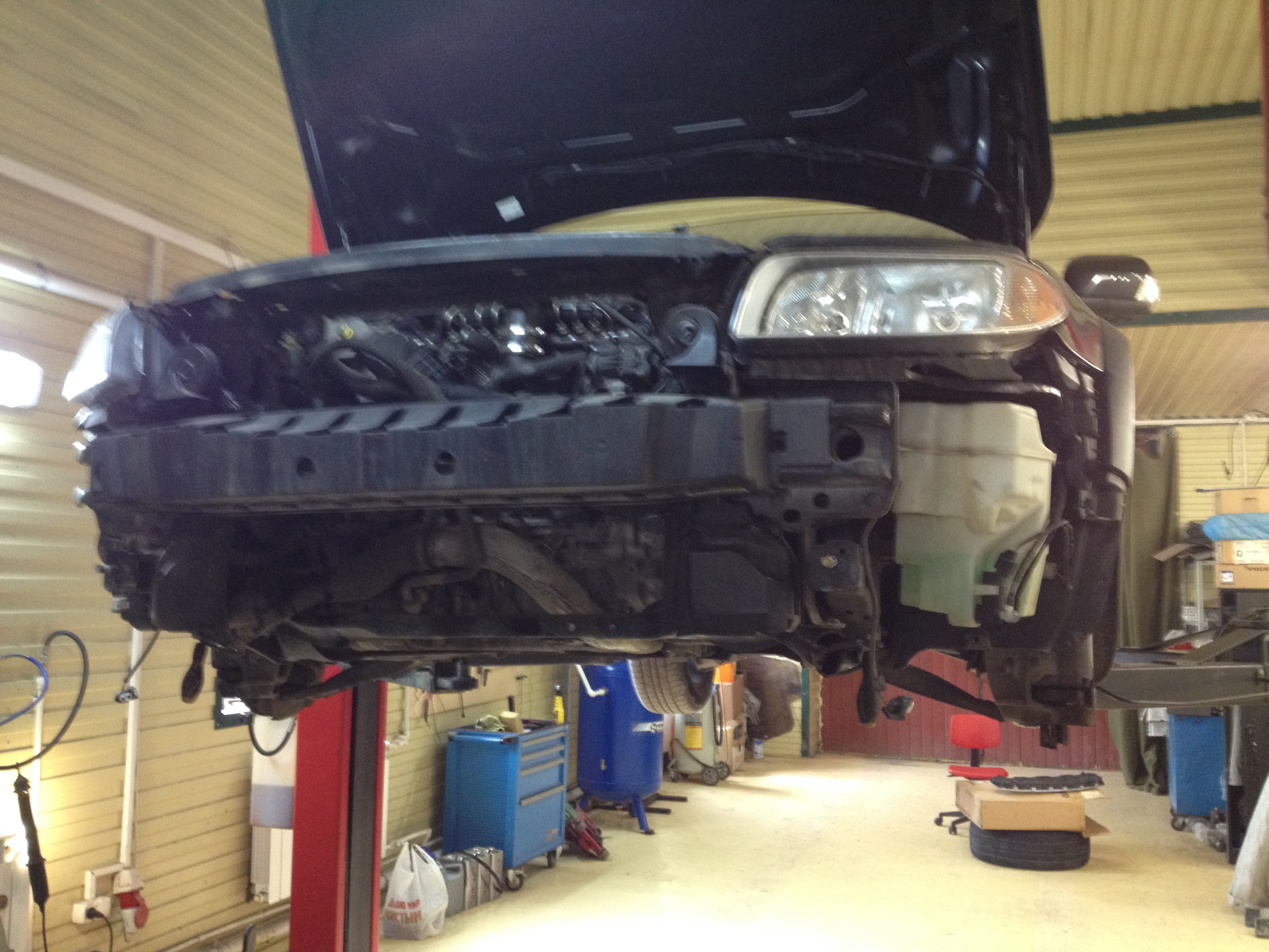 Красное или чёрное…масло в коробке передач — Volvo XC70 III, 2,4 л ...