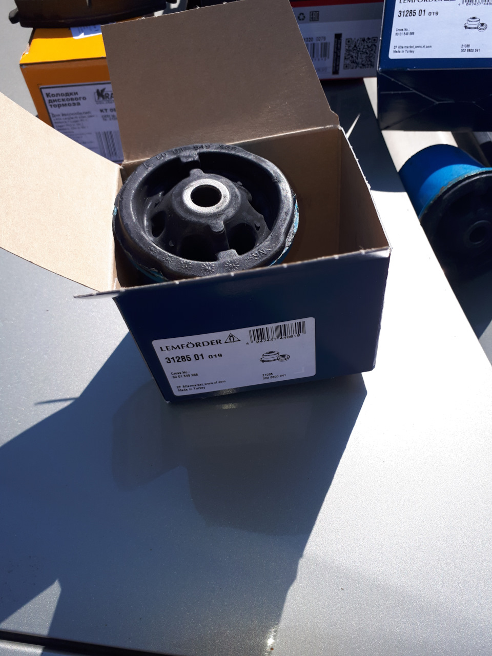 Прикупил запчасти, рассматриваю качество — Lada Ларгус, 1,6 л, 2014 ...