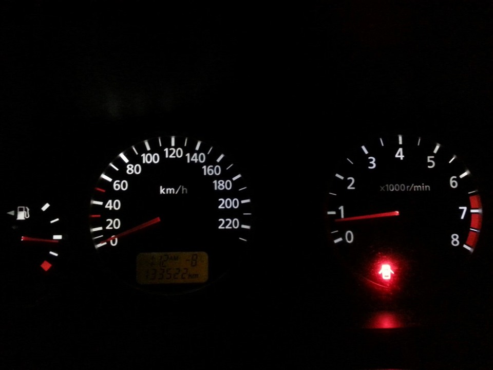 вот и руки дошли до приборной панели — Nissan Almera II (N16), 1,8 л ...