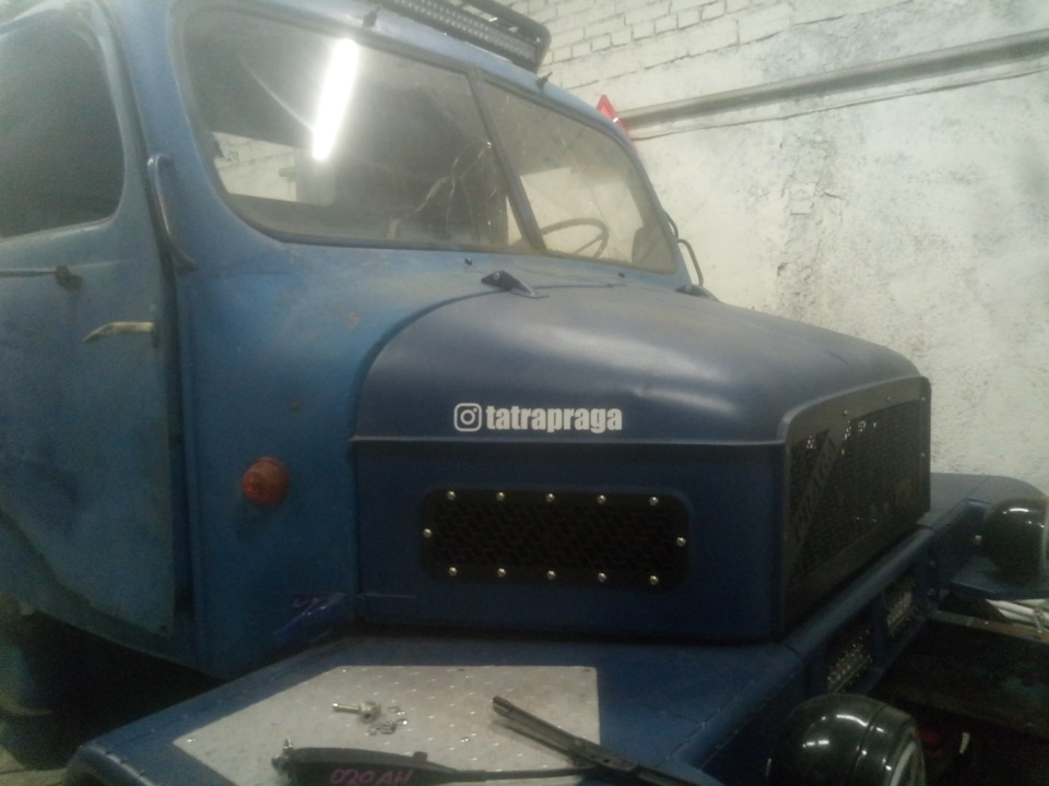 мелочь а приятно. — Tatra Praga V3S, 7,4 л, 1988 года | просто так | DRIVE2