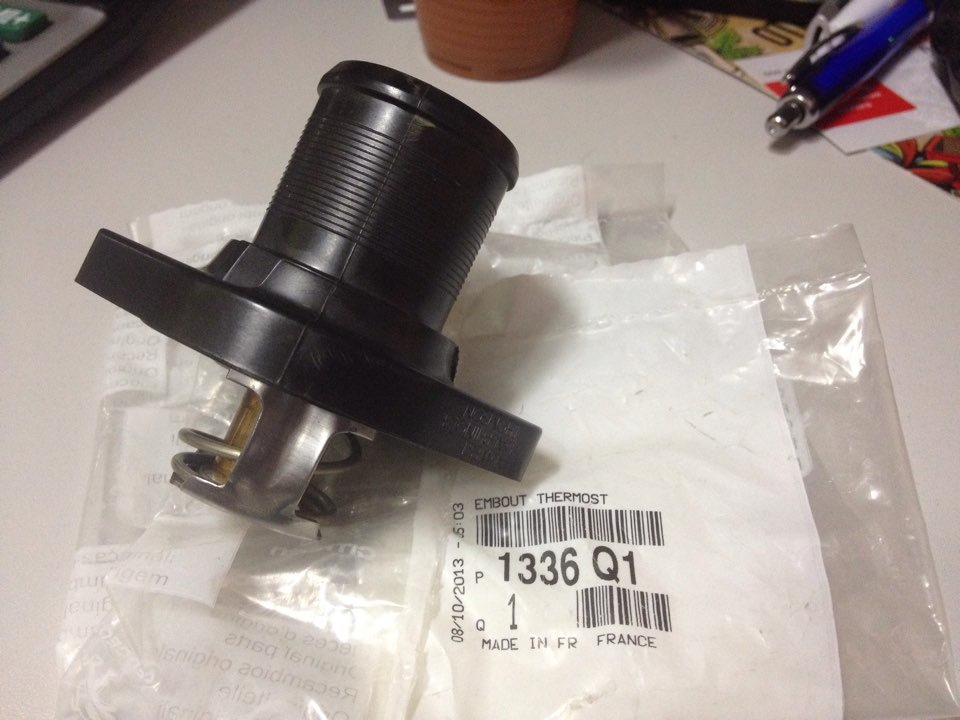 Купил термостат — Peugeot 206 Sedan, 1,4 л, 2008 года | запчасти | DRIVE2