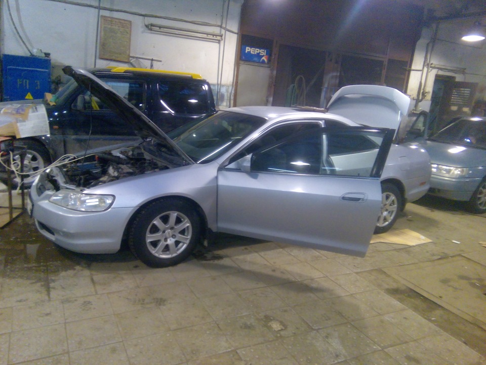 Фанерный пол в Honda accord — Lada Приора хэтчбек, 1,6 л, 2010 года ...