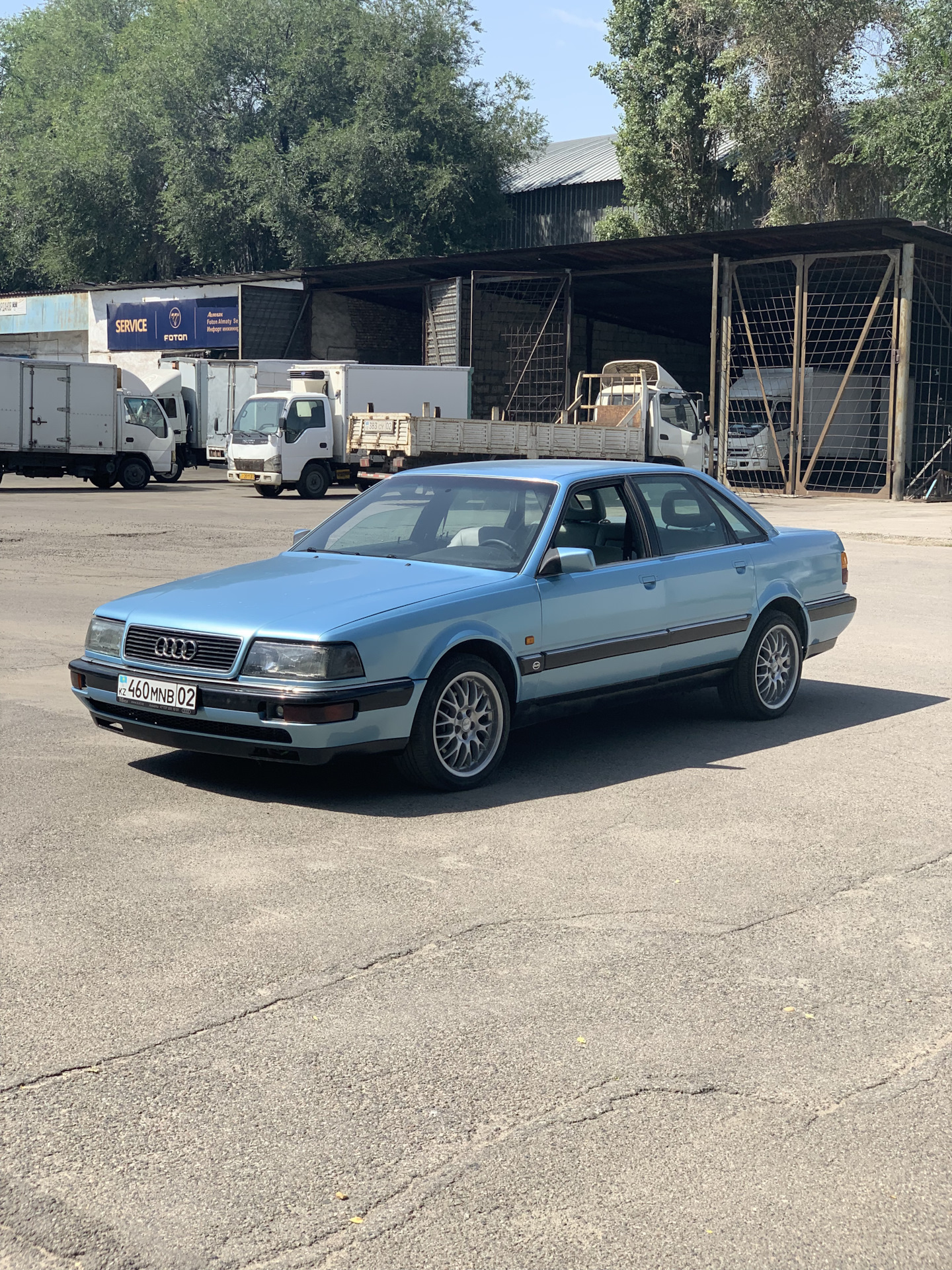 А годы идут) и тормоза крепчают — Audi V8, 3,6 л, 1991 года | своими ...