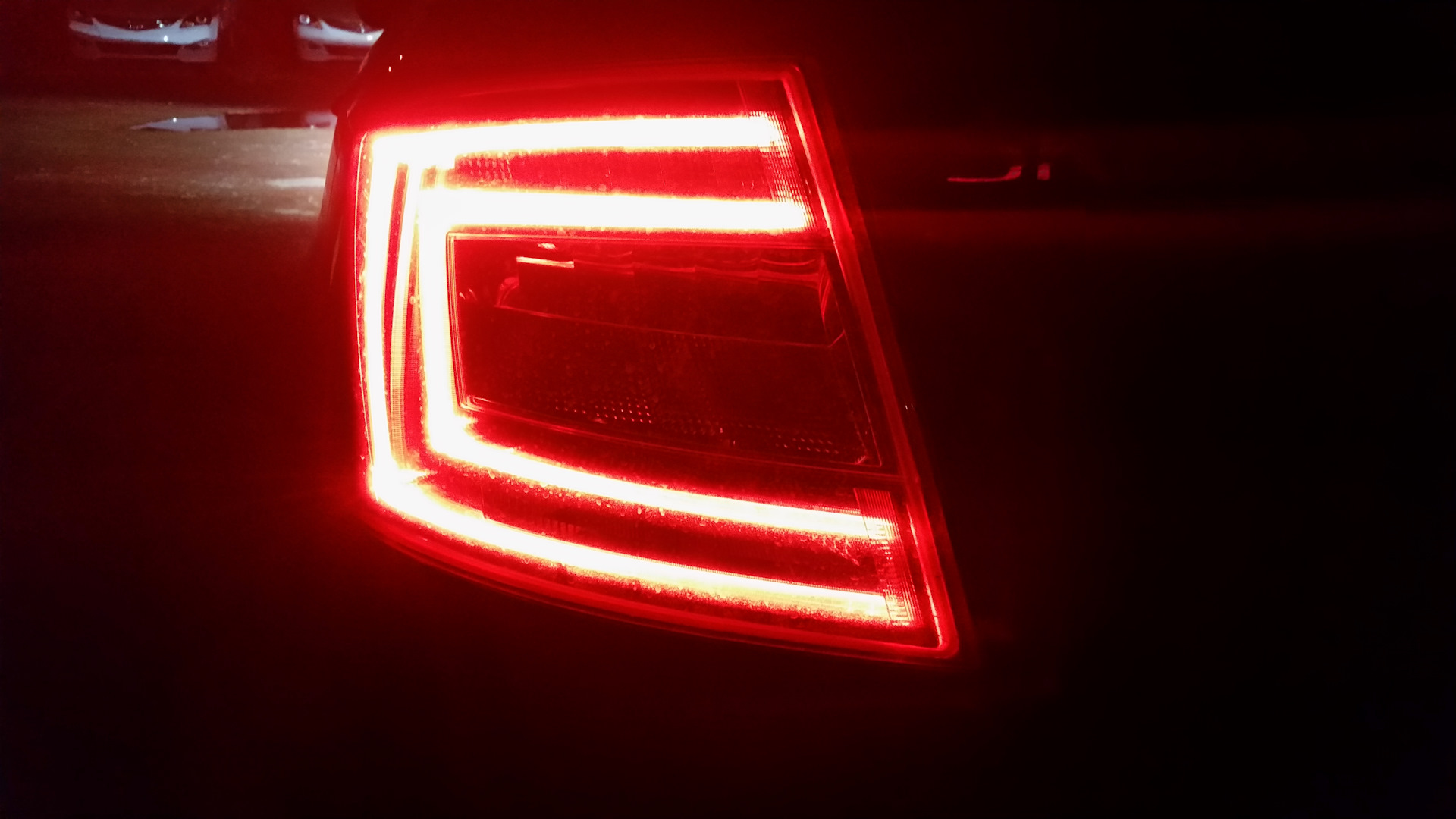 Установка LED фонарей — Skoda Octavia A7 Mk3, 1,4 л, 2014 года ...