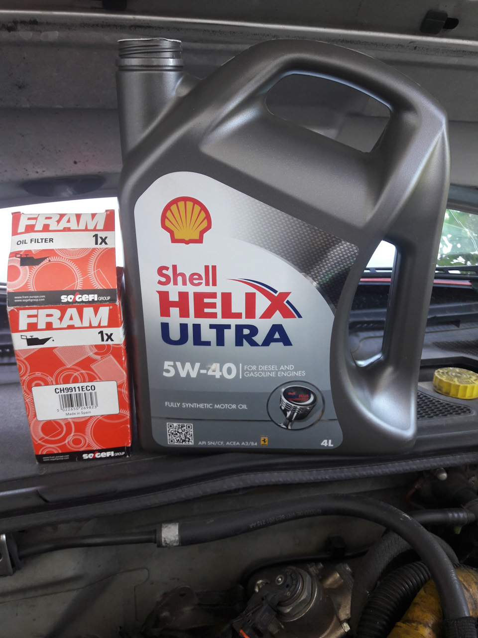 Масло Shell Helix Ultra 5w40 — Audi A4 (B7), 2 л, 2005 года | плановое ...