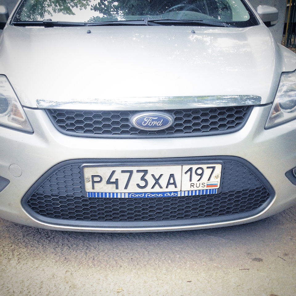 Фронт Грилл — Ford Focus Hatchback II, 2 л, 2009 года | стайлинг | DRIVE2