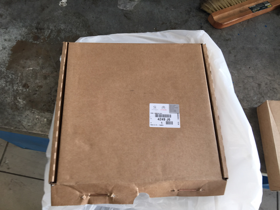 4249J6 Диск тормозной передний PSA 308,408, C4, Partner B9 08-> Peugeot ...