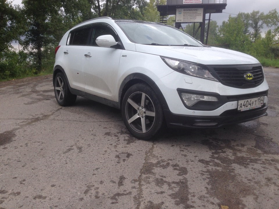 White knight — KIA Sportage (3G), 2 л, 2012 года | фотография | DRIVE2
