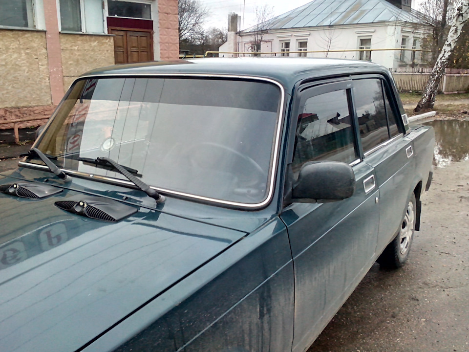 Полоска тонировки на лобовое — Lada 21074, 1,6 л, 2006 года | стайлинг ...