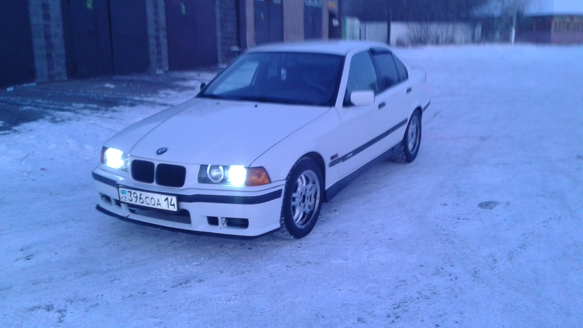 BMW 3 series (E36) 2.8 бензиновый 1996 | *Alpine Weiss* на DRIVE2