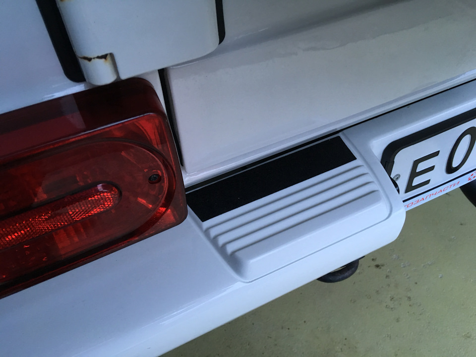 Финальный штрих к заднему бамперу — Mercedes-Benz G-Class (W463 1G), 3 ...