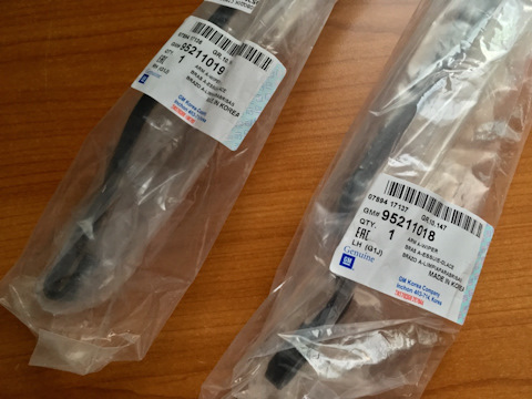 95211018 Поводок стеклоочистителя лобового стекла левый / Chevrolet ...