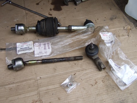 MR594674 Тяга рулевая Mitsubishi | Запчасти на DRIVE2