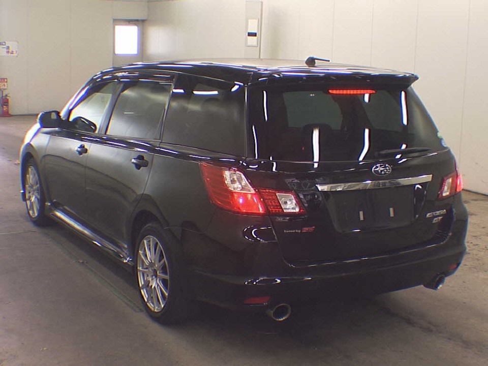 Фото моё и комплектаций Tuned by STI — Subaru Exiga STi/tS (YA), 2 л ...