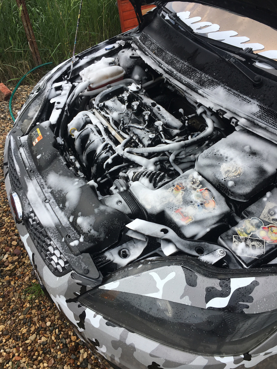 Решил помыть двигатель — Ford Focus Hatchback II, 2 л, 2008 года ...