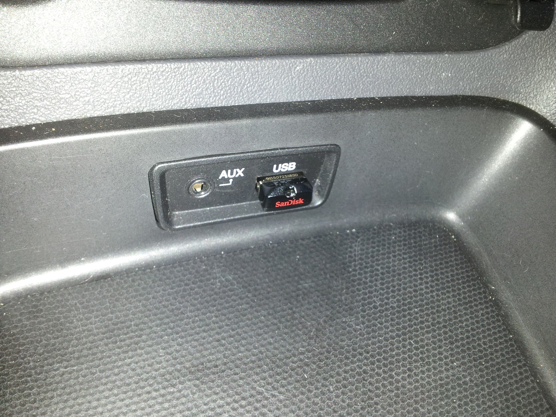 Прикупил короткую флешку — KIA Rio (2G), 1,4 л, 2010 года | аксессуары ...