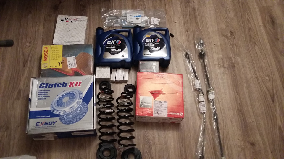 Замена сцепления (тросика сцепления, дроссельной заслонки), задние ...