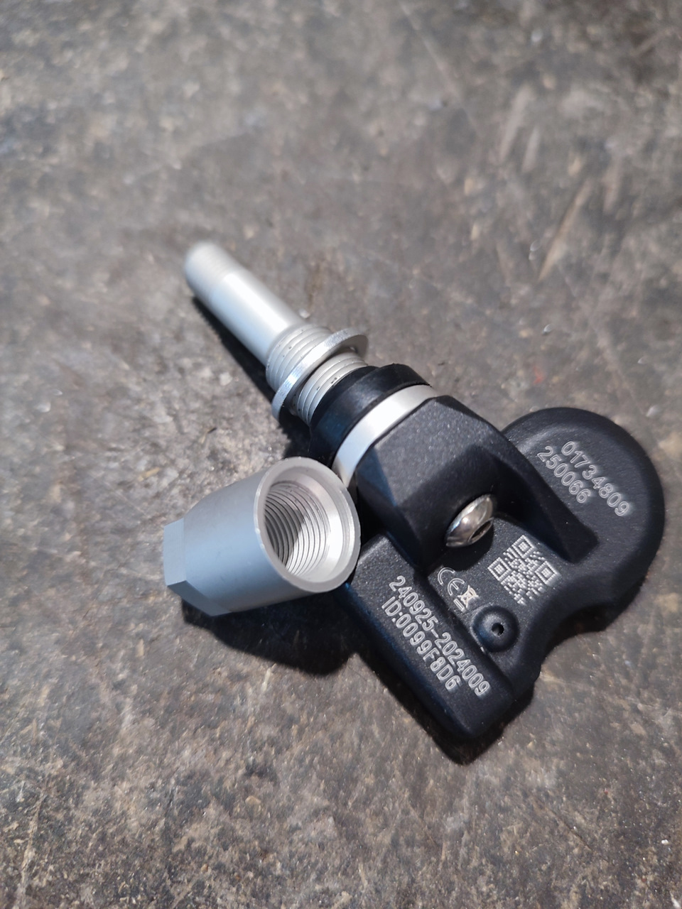 Отзыв о датчиках давления в шинах с Aliexpress — Geely Coolray (1G), 1 ...