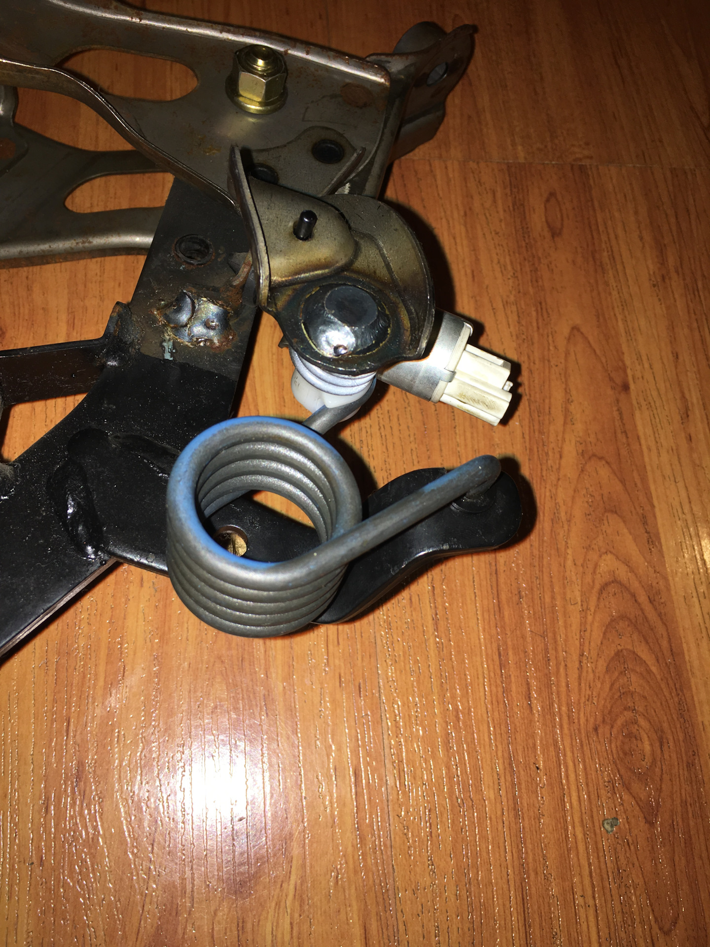 25. Восстановление комплектности педали сцепления. — Toyota Supra (80 ...