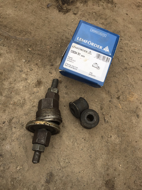 A3093200073 Втулка стойки стабилизатора Mercedes | Запчасти на DRIVE2