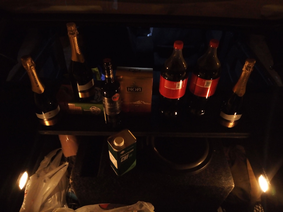 Подсветка багажника — Lada 2113, 1,6 л, 2008 года | стайлинг | DRIVE2