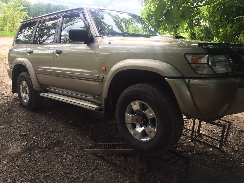 Рулевая тяга и наконечники. — Nissan Patrol (Y61), 3 л, 2001 года ...