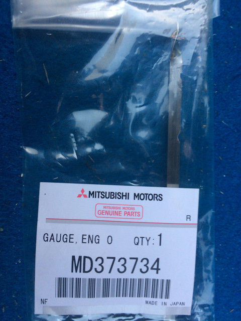 MD373734 ИЗМЕРИТЕЛЬ (ЩУП) УРОВНЯ МАСЛ Mitsubishi | Запчасти на DRIVE2