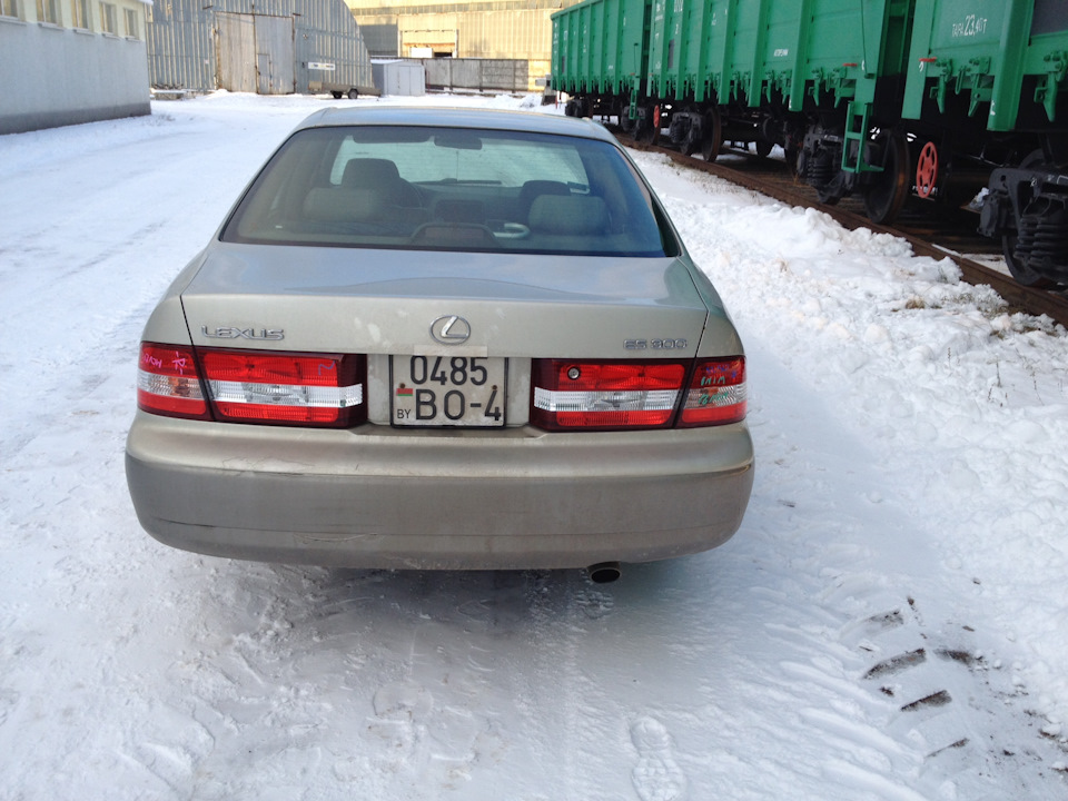 Koito — Lexus ES (XV20), 3 л, 1999 года | стайлинг | DRIVE2