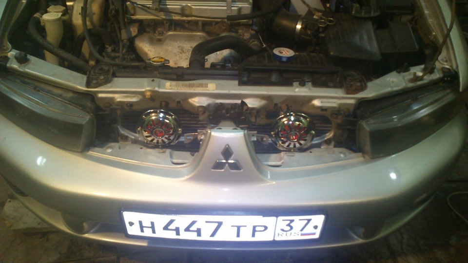 Новые гудочки! — Mitsubishi Galant (8G), 2,4 л, 2002 года | тюнинг | DRIVE2