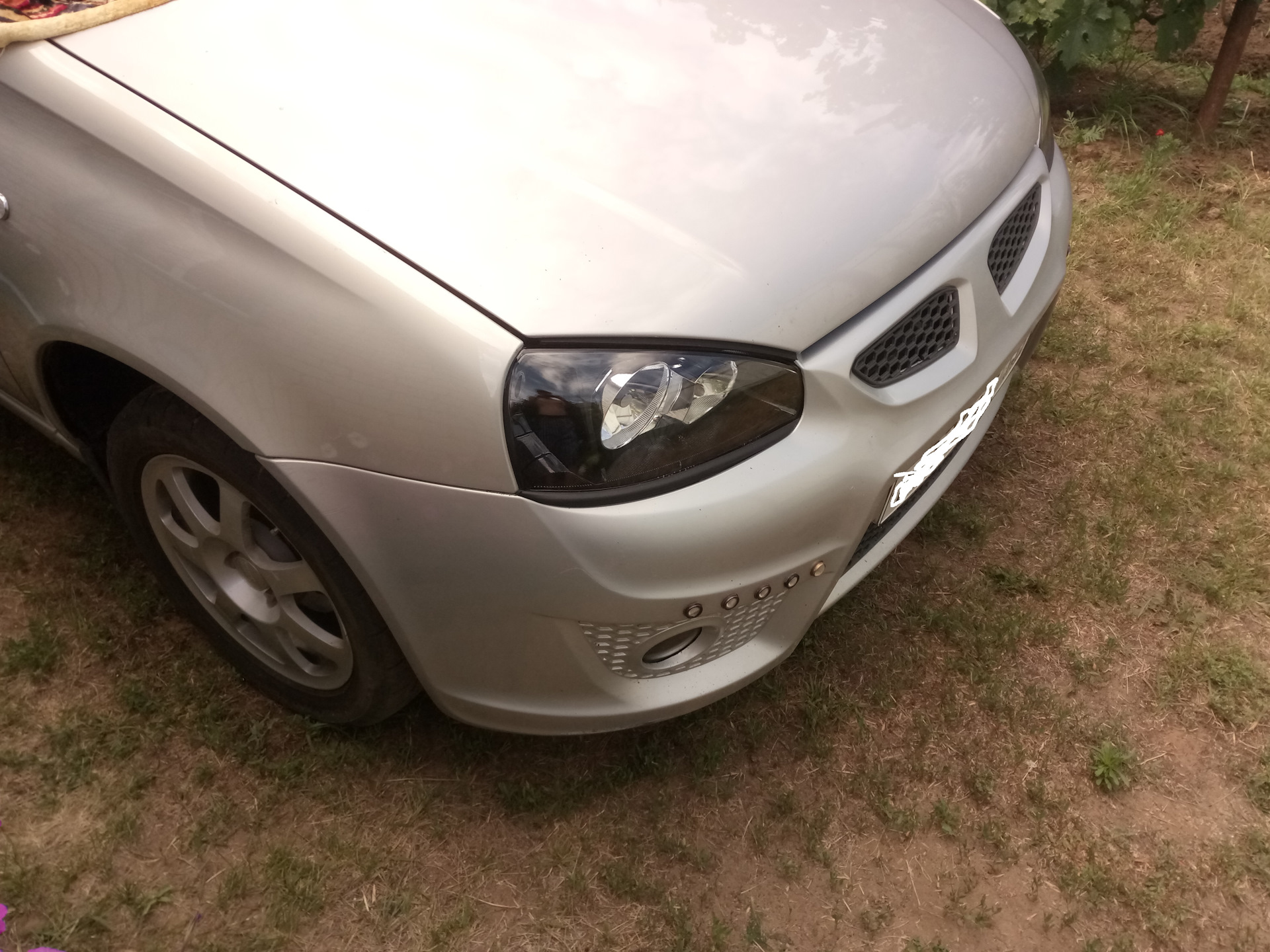 Черные маски фар — Lada Калина седан, 1,6 л, 2008 года | стайлинг | DRIVE2