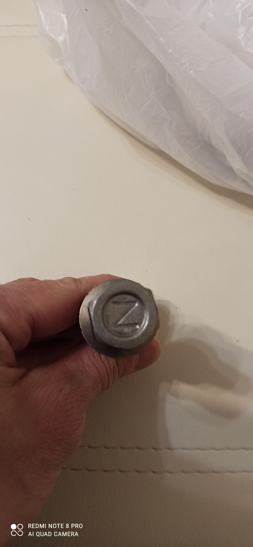 Сальник коленвала. — Mitsubishi Pajero Sport (2G), 2,5 л, 2013 года ...