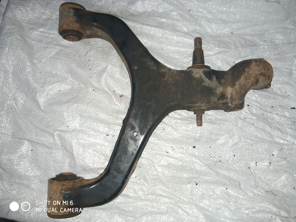 4450109100 Рычаг Kyron 12-, Rexton 12- FR LH (ниж.) (c шаровой) SSANG ...