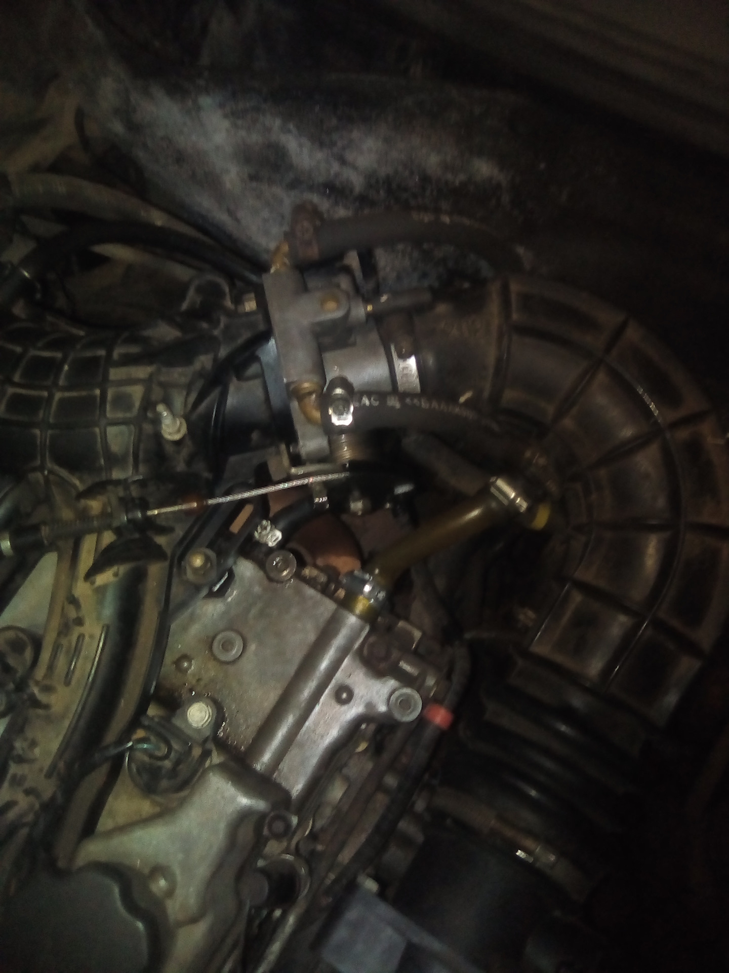 Про замену верхнего сальника рулевой рейки. И про защиту картера ...