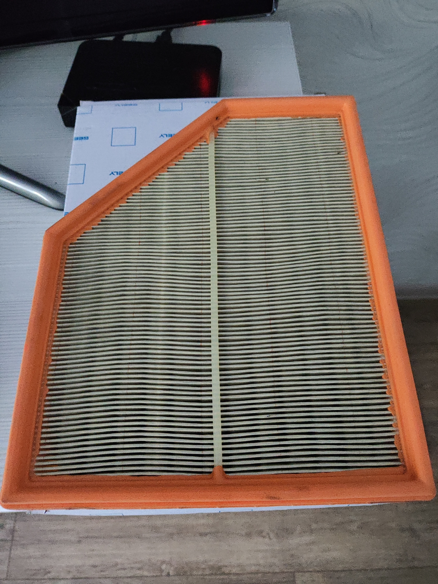 Грабёж средь бела дня!😭 Замена воздушного фильтра. — Geely Emgrand, 1,5 ...