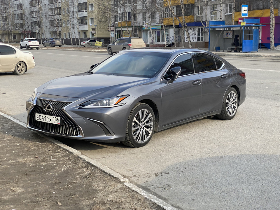 Переобувка на летнюю резину — Lexus ES (7G), 2,5 л, 2018 года | шины ...