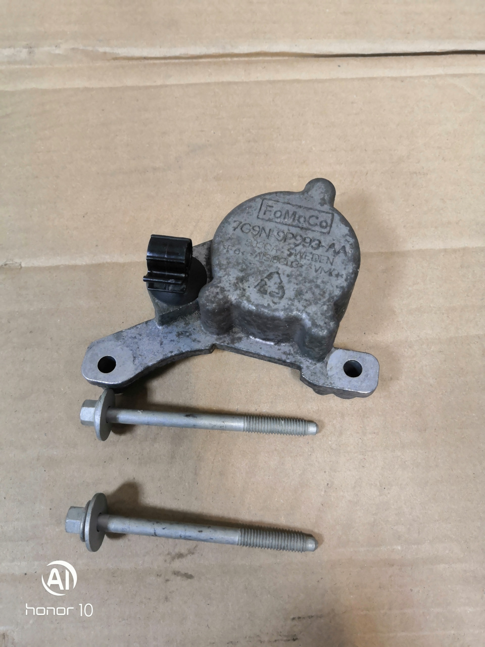 Дроссель 60 мм от ФМ4 2.3 и демпфер от VOLVO — Ford Focus Hatchback II ...