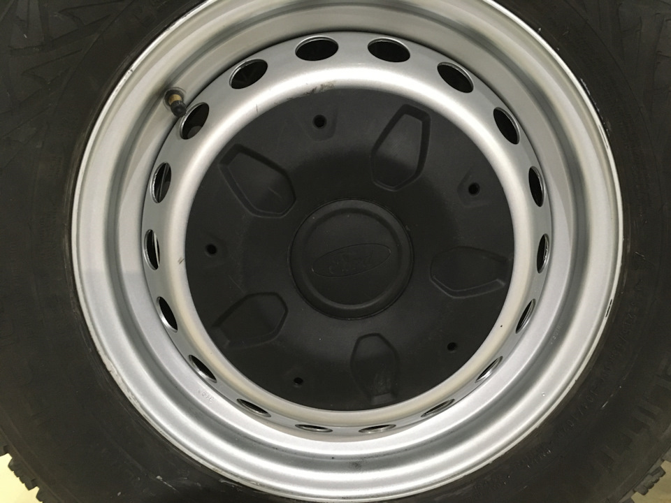 Колпаки колес — Ford Transit Custom, 2 л, 2017 года | аксессуары | DRIVE2