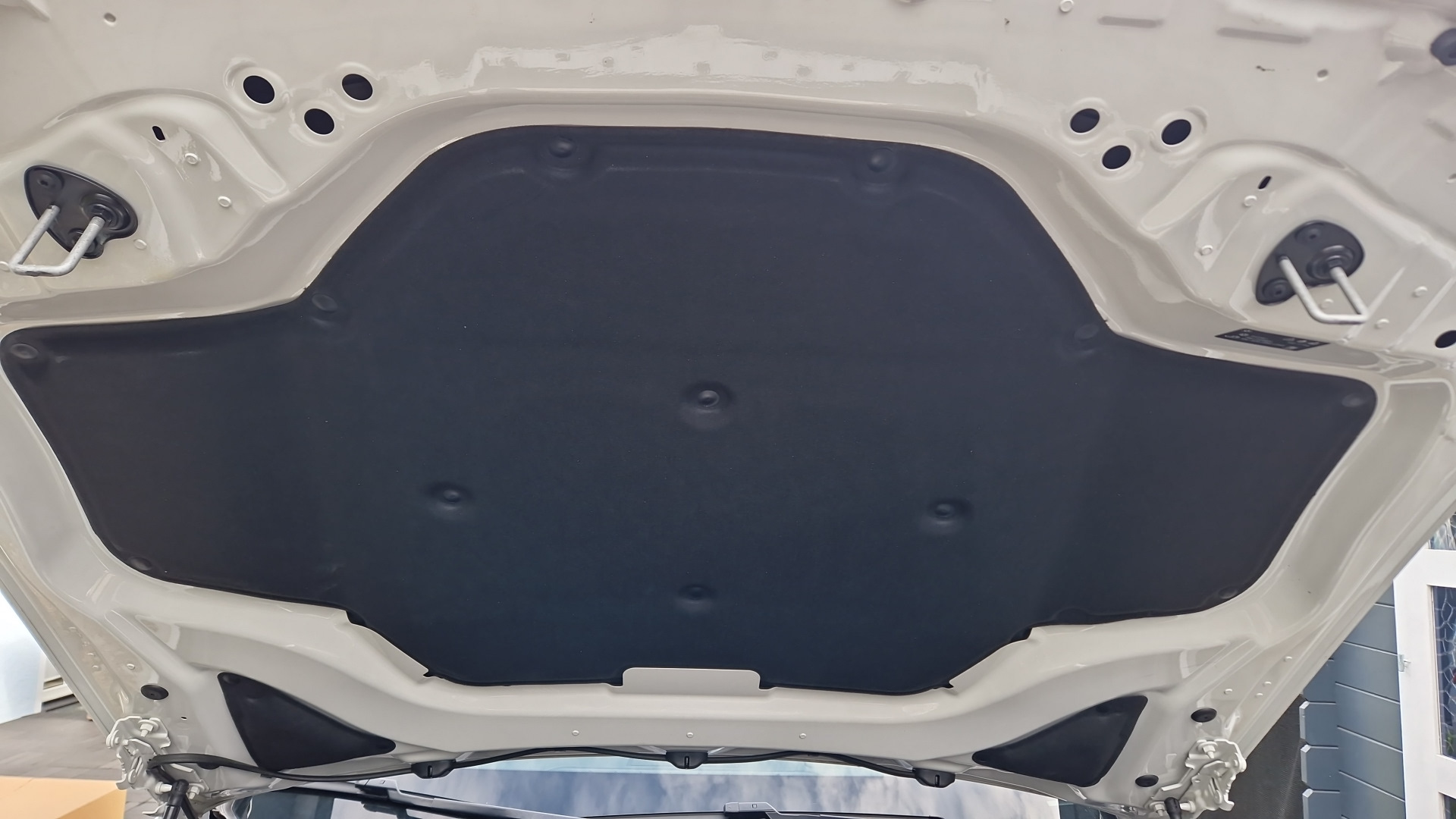 Шумоизоляция капота BMW X3 G01 — BMW X3 (G01), 2 л, 2019 года ...