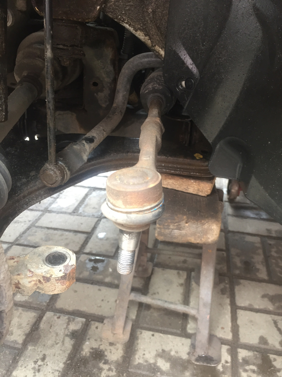 Наконечник — Opel Astra H, 1,8 л, 2008 года | поломка | DRIVE2