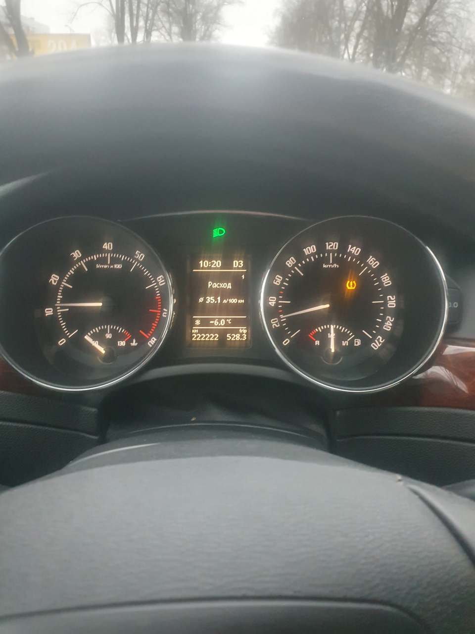 Суперб прикалывается или устал — Skoda Superb Mk2, 1,8 л, 2012 года ...