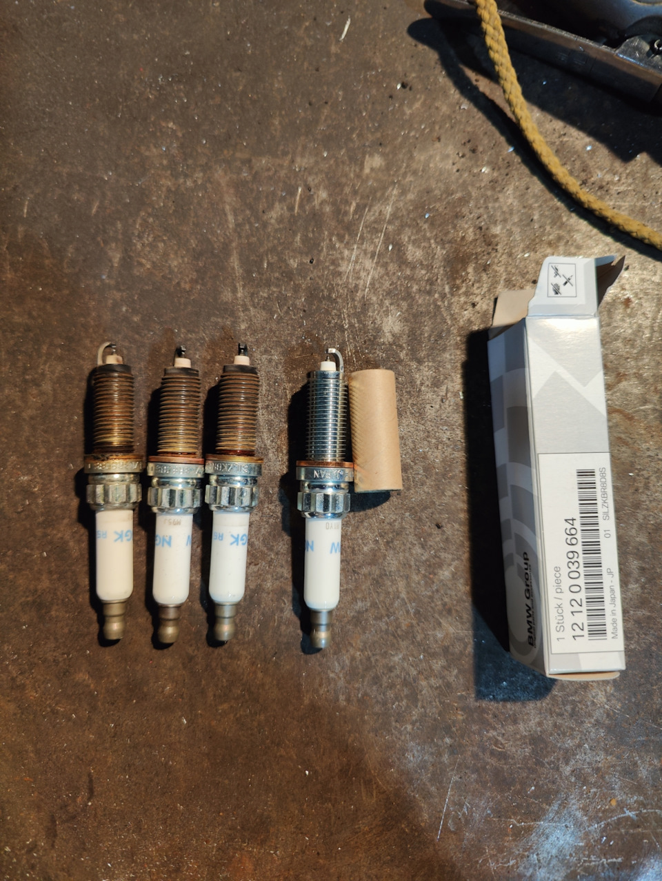 12120039664 Свеча зажигания BMW | Запчасти на DRIVE2