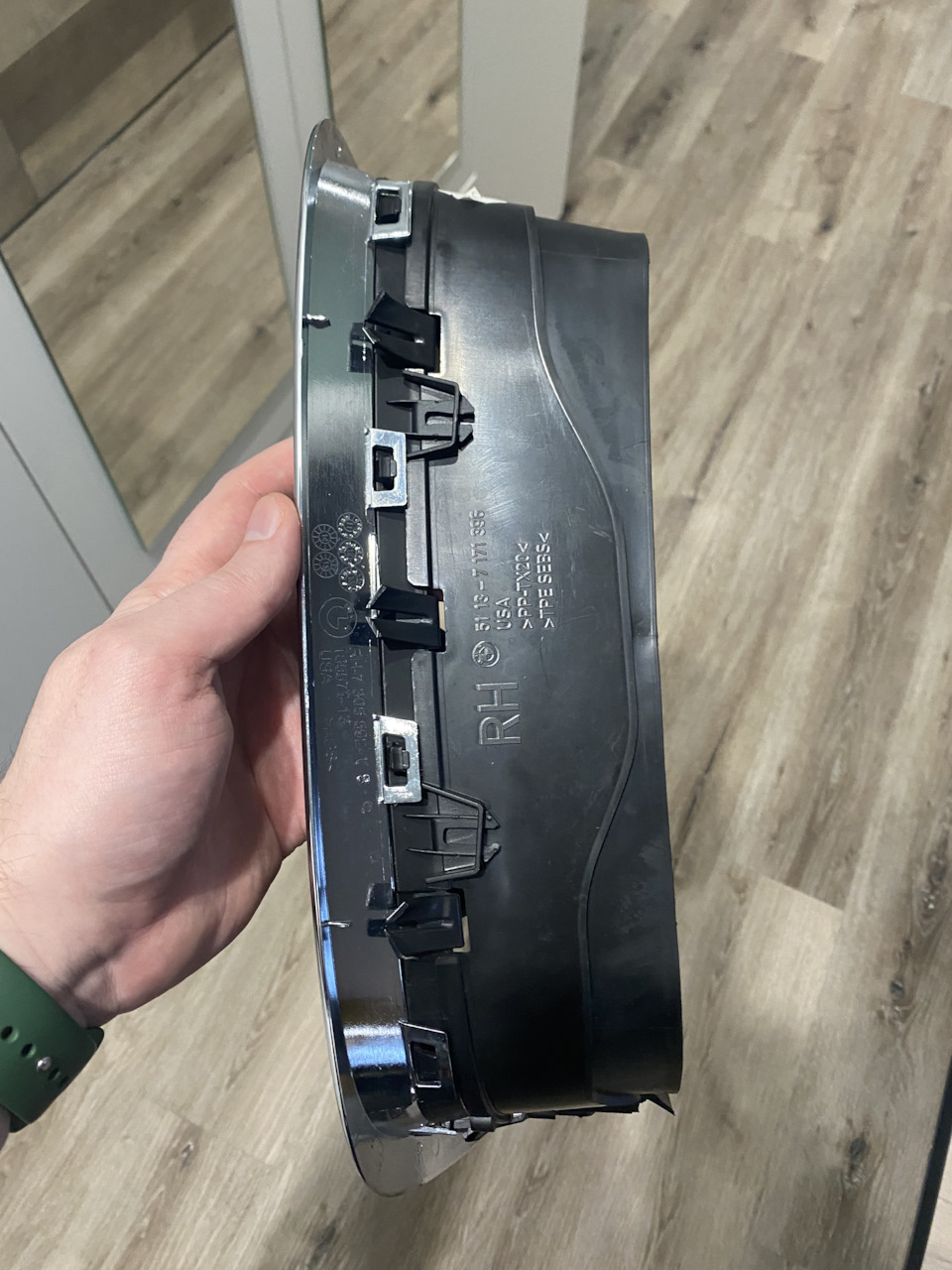 51137171396 Решетка радиатора правая BMW | Запчасти на DRIVE2