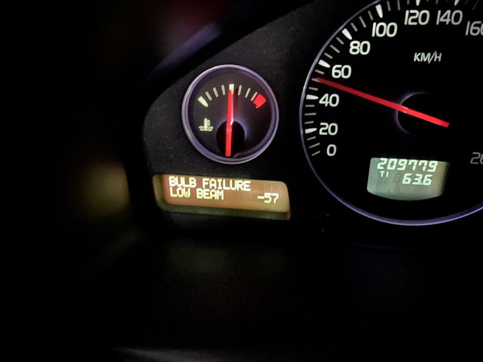 Прошу помочь bulb failure low beam гаснет и загорается лампа D2R ...