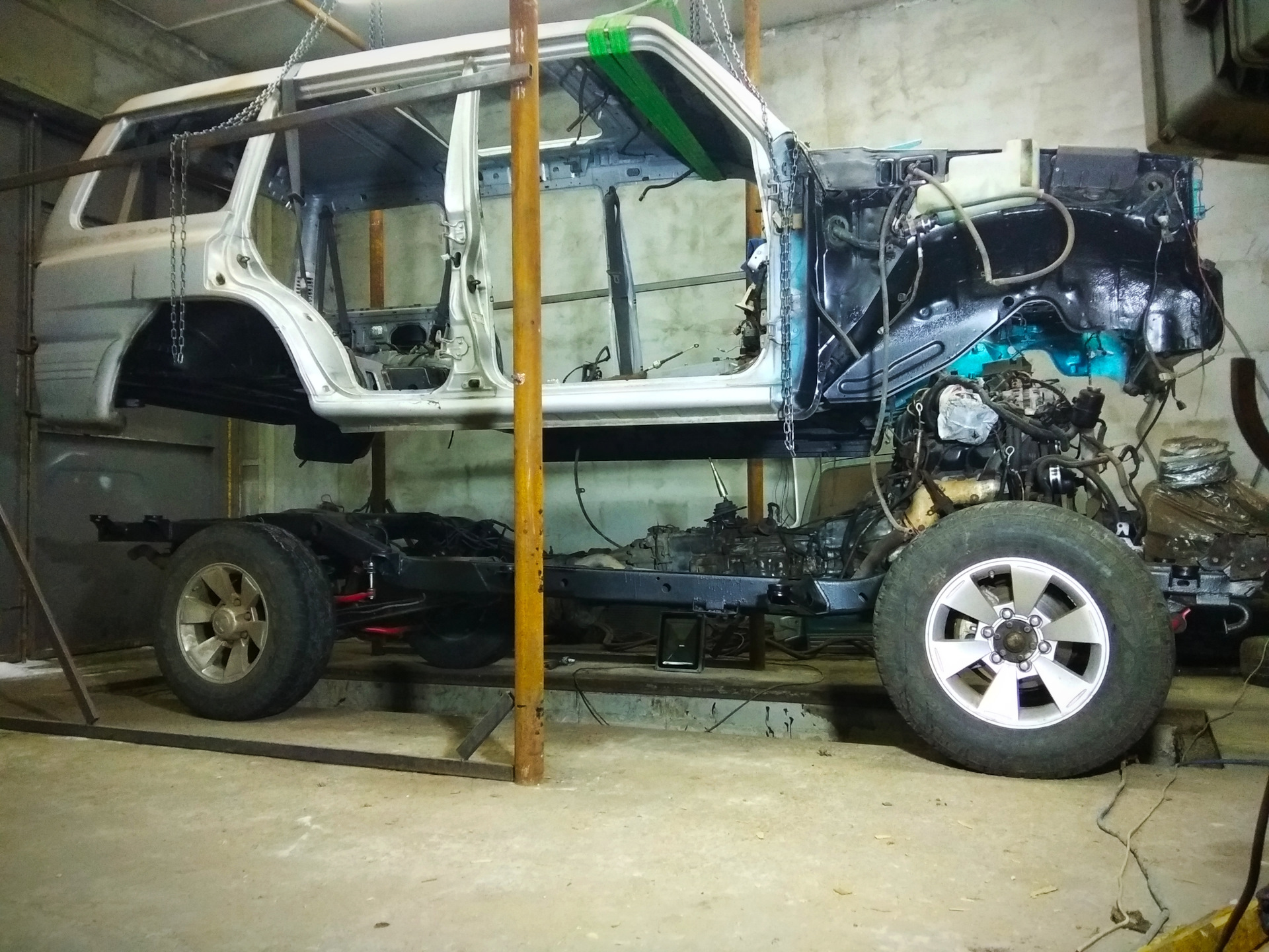 Установка кузова на раму Паджеро 2. Подушки ДВС, АКПП, рамы ...