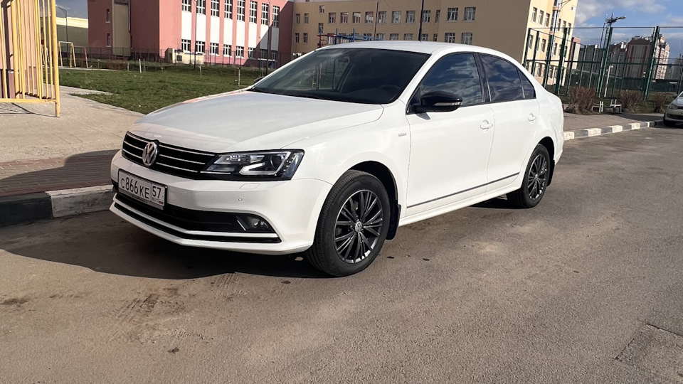 Volkswagen Jetta VI 1.6 бензиновый 2017 | Jetta 6 fl на DRIVE2